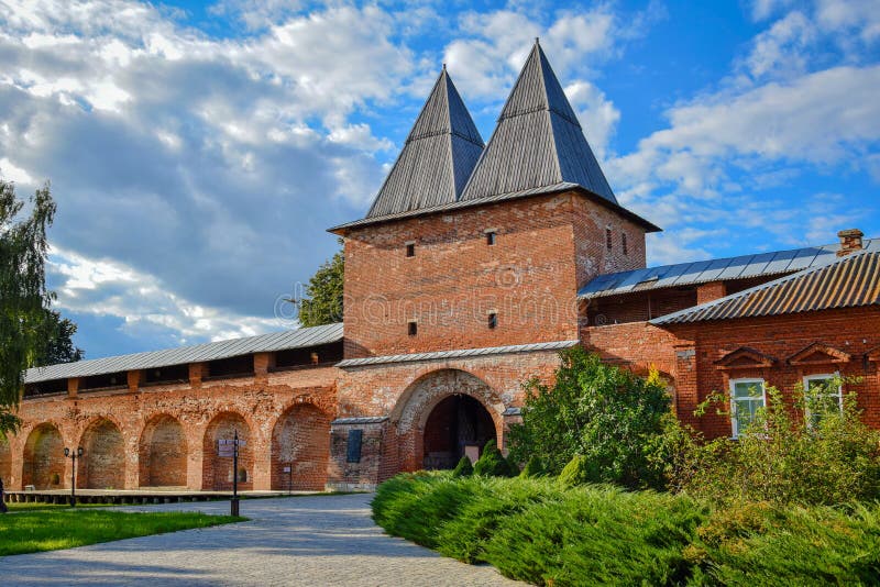 Gate Tower of the Zaraysk Kremlin Stock Photo - Image of historic ...