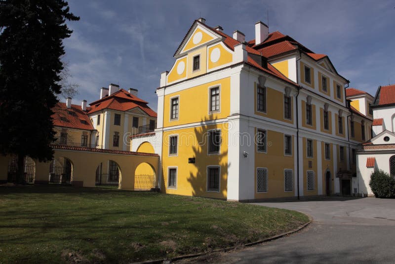 Zbraslav chateau stock photo. Image of francis, santini - 19338580