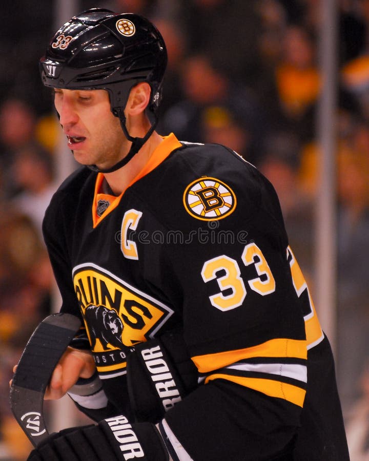 Zdeno Chara, Boston Bruins editorial photography. Image of forward ...