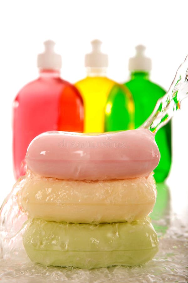 Zeep stock foto. Image of groen, dalingen, toiletartikelen - 11559506