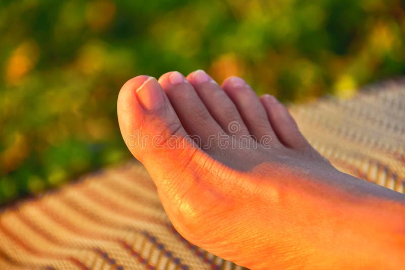 Zehe stockfoto. Bild von hintergrund, gesundheit, nana - 81502842