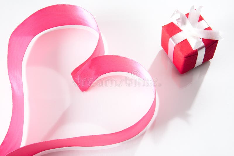 Zeichen der Liebe stockfoto. Bild von farbe, kasten, februar - 24738448