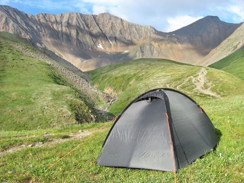 Zelt Im Hohen Berg Bild. Bild: 6265763