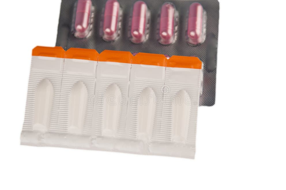 Zetpil Op De Capsule Van Het Blaarpak Stock Foto - Image of geneeskunde ...