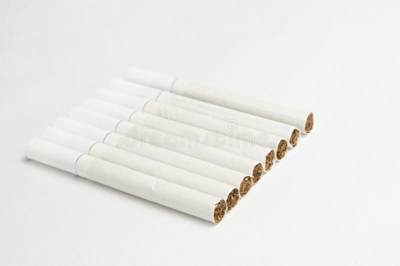 Zigarette stockfoto. Bild von krebs, zigarette, fabrik - 20915306