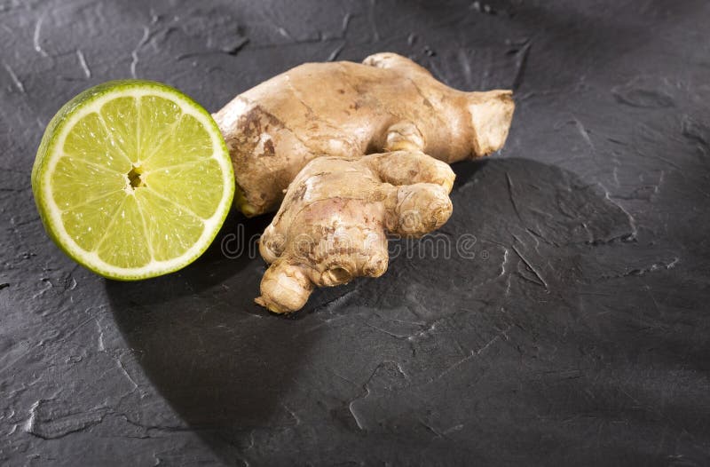 Zingiber Officinale - Fresh Ginger Root and Lime Stock Image - Image of ...