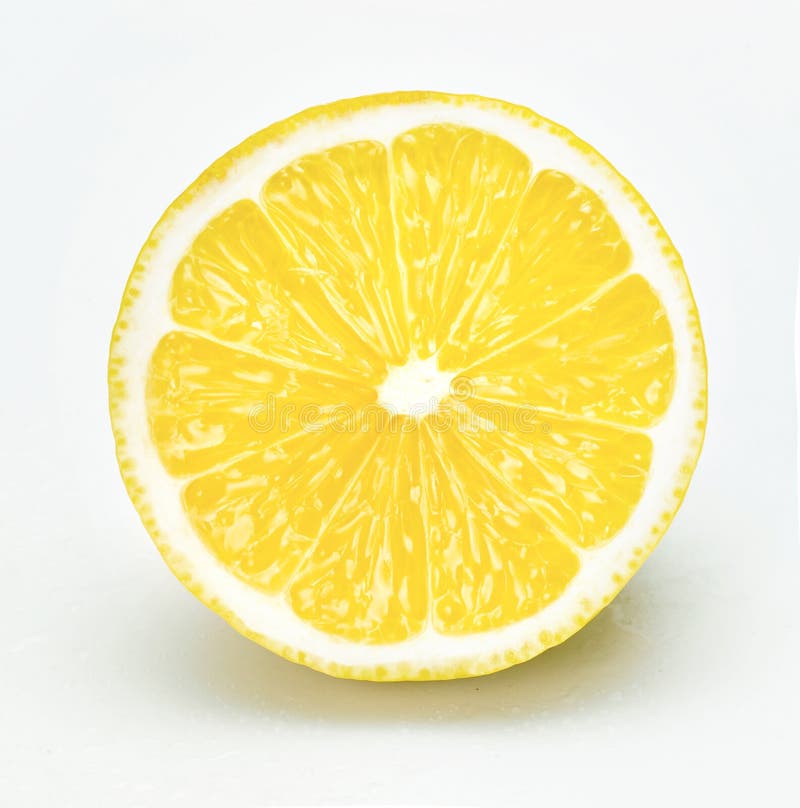 Zitronescheibe getrennt stockbild. Bild von zitrone, fotographie - 14423809