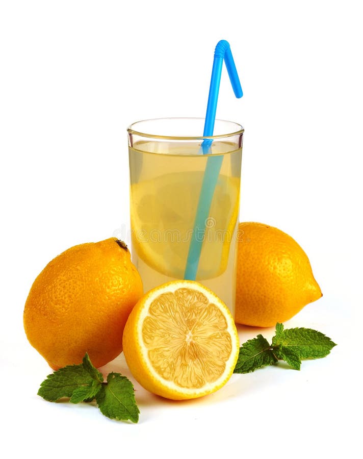 Zitronensaft in Einem Krug Und in Einem Glas Stockfoto - Bild von ...