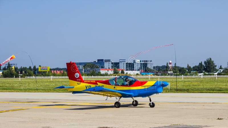 Zlin Z-142 YR-ZCF editorial photography. Image of yellow - 38300602