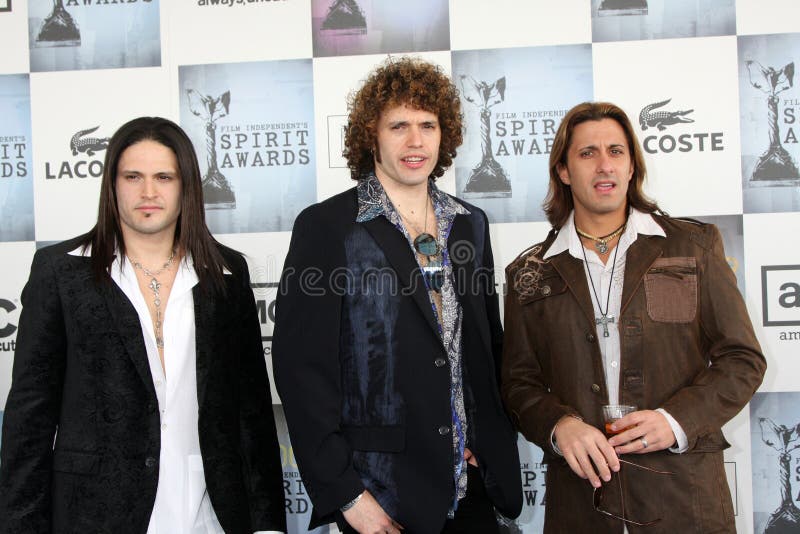 ZO2 editorial photo. Image of arriving, awards, santa - 20635816