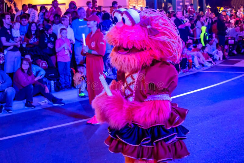 Zoe in Sesame Street Christmas Parade at Seaworld 51 Editorial Stock ... Zoe in Sesame Street Christmas Parade at Seaworld 51 Editorial Stock ...