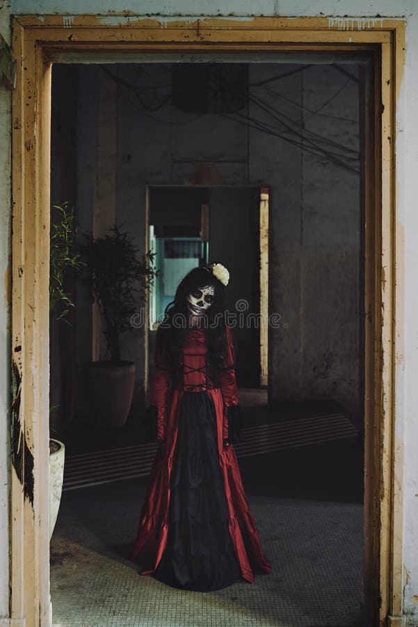 Zombie girl stock photo. Image of scary, dead, spooky - 77527564