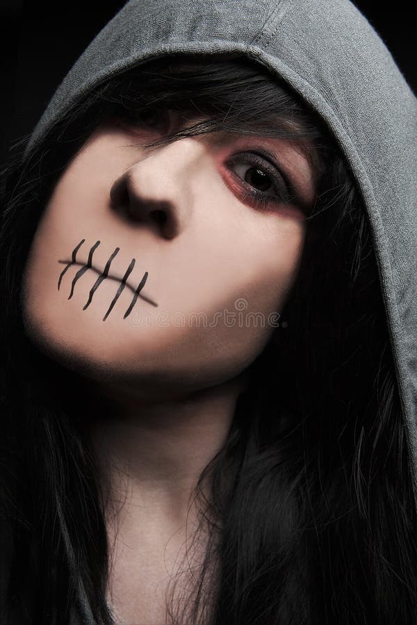 Zombie senza bocca immagine stock. Immagine di sporco - 43171131