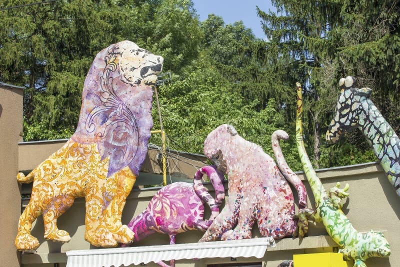 Zoo wall stock photo. Image of architecture, garnished - 56880386