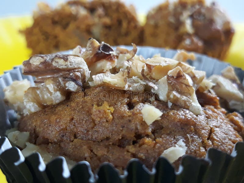 Zoom cupcake sweet stock photo. Image of zoom, sweet - 120437400