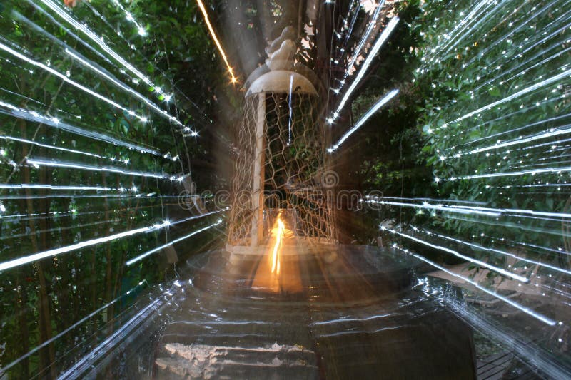 Zooming and Streaking Light Stock Image - Image of lines, speed: 39270999