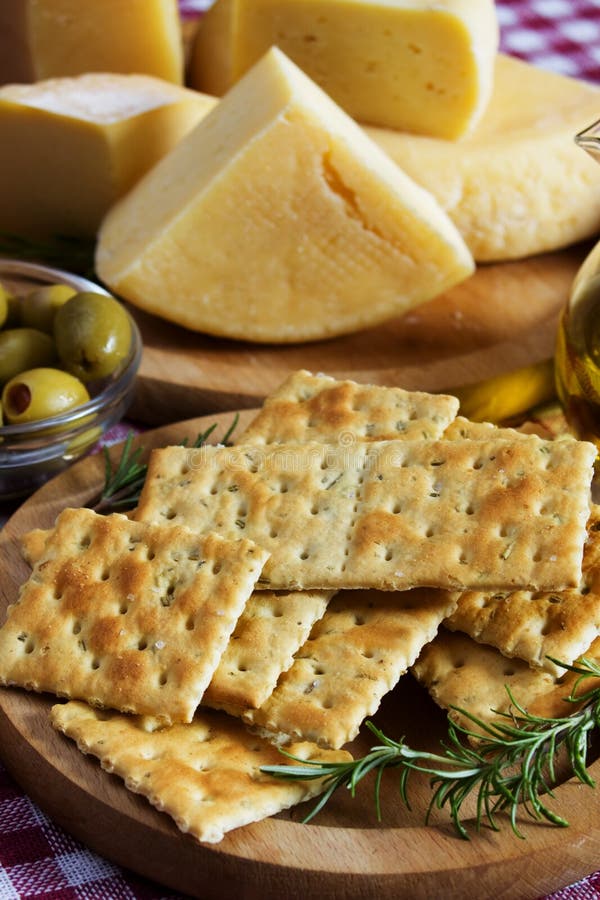 Italiaanse zoute crackers stock afbeelding. Image of rozemarijn - 15816271