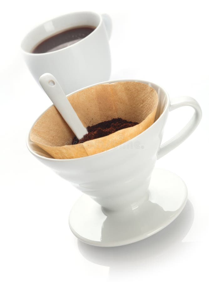 Zubereitung Des Filterkaffees Mit Einem Tragbaren Filter Stockfoto ...