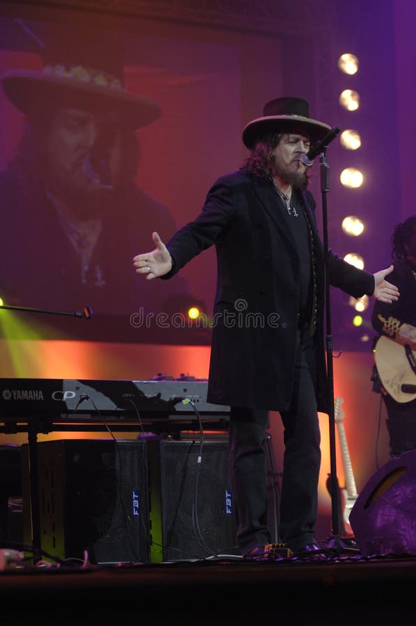 Zucchero in Concert editorial stock image. Image of sugar - 11978534