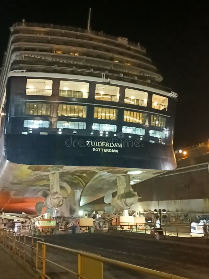 Zuiderdam Rotterdam Dry Dock Stock Photos - Free & Royalty-Free Stock ...