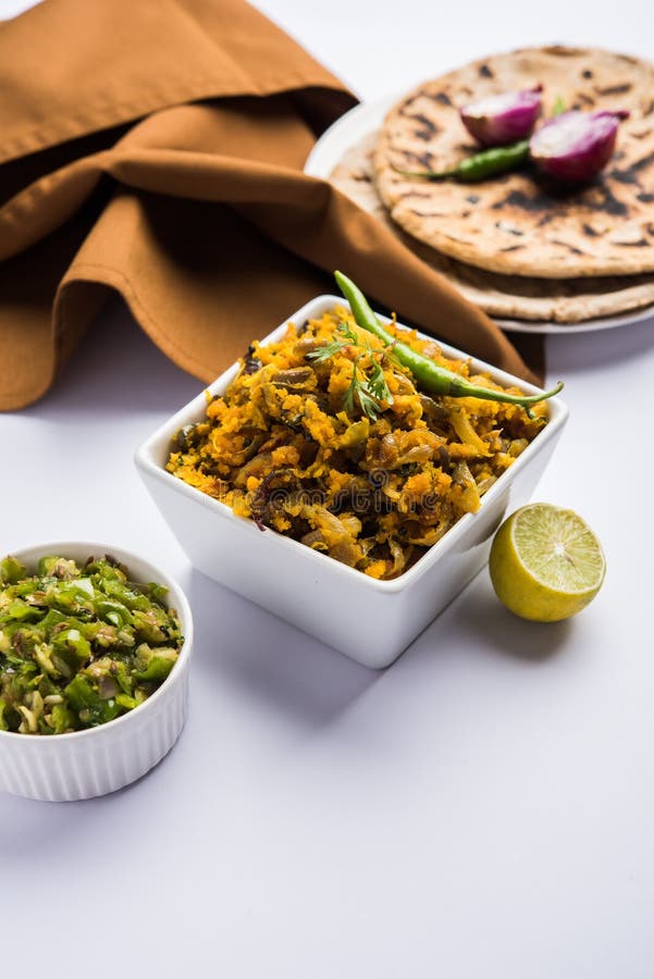 Zunka Bhakar Pithla O Pitla, Comida India Foto de archivo - Imagen de ...