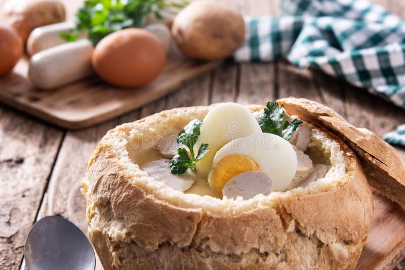 Sopa Polaca Tradicional De Zurek Foto de archivo - Imagen de sopa, cena ...