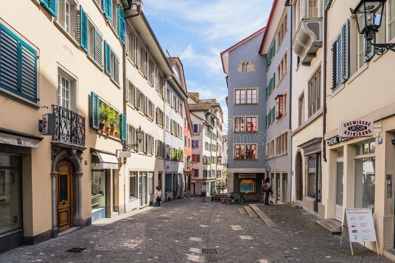 Zurich centrum, Schweiz redaktionell arkivfoto. Bild av europeiskt ...
