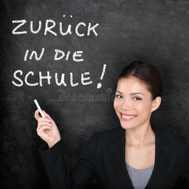 Zuruck in Matrijs Schule - Het Duits Terug Naar School Stock Afbeelding ...