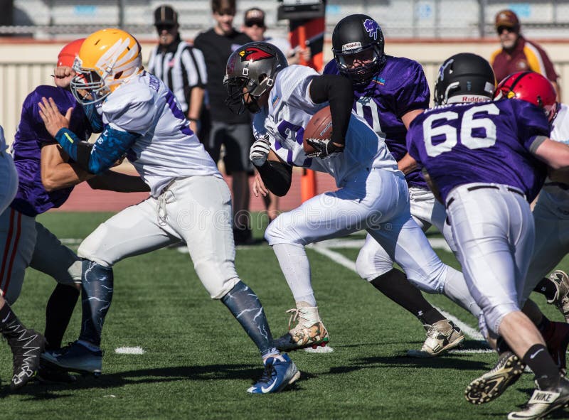 Blockieren an der Linie redaktionelles stockbild. Bild von sport ...