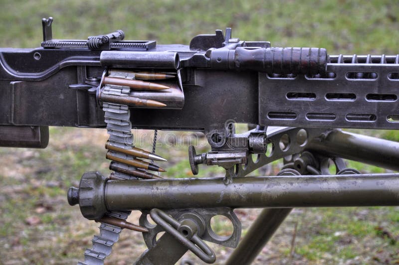 Zwaar machinegeweer stock afbeelding. Image of mobiel - 36474571