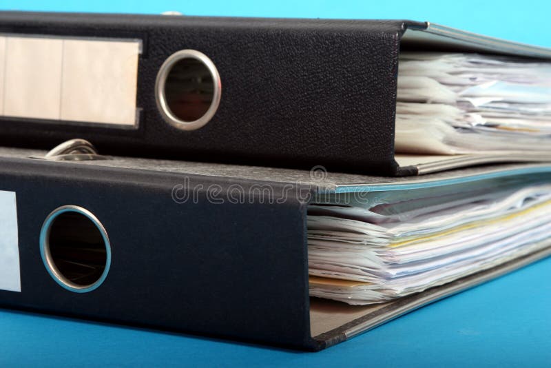 Zwei Mappen stockbild. Bild von zubehör, archiv, hebel - 1974993
