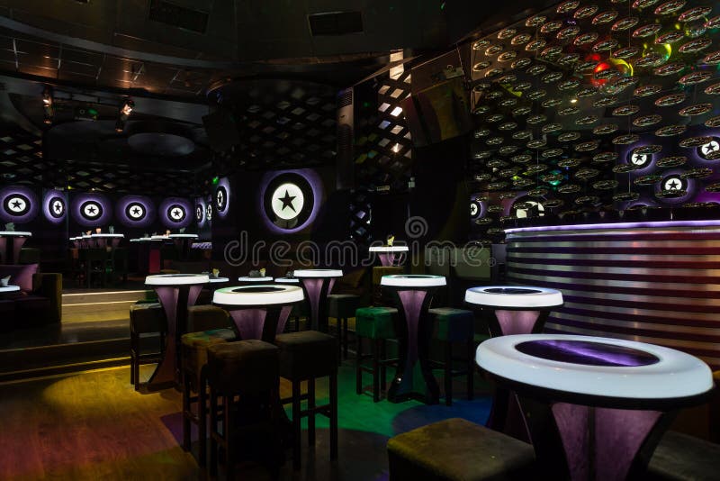 Zweiter Stock Payner-Tanz-Mitte Stockfoto - Bild von abbildung, leuchte ...