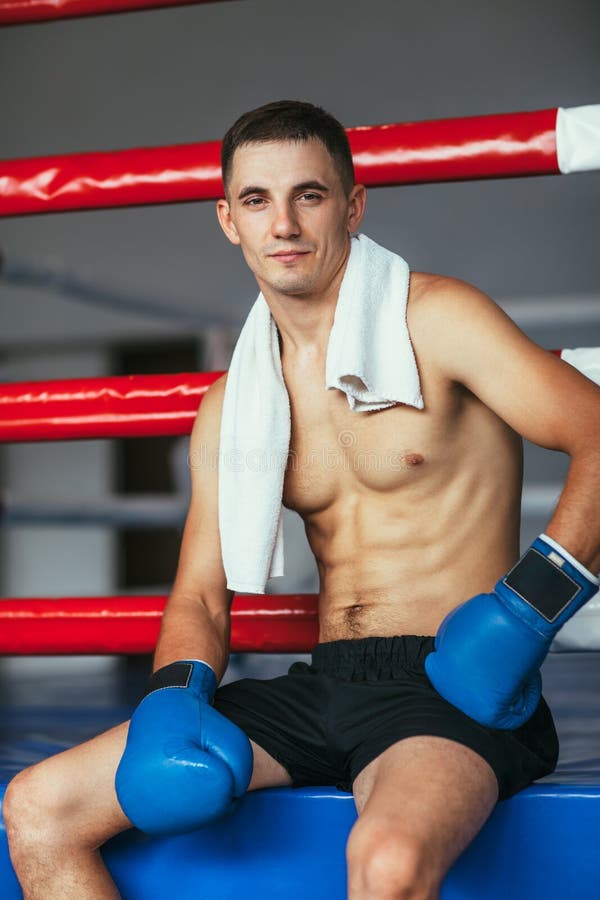 Фото модели в ID изображения 128931961 Viktor Gladkov (Viktorgladkov)