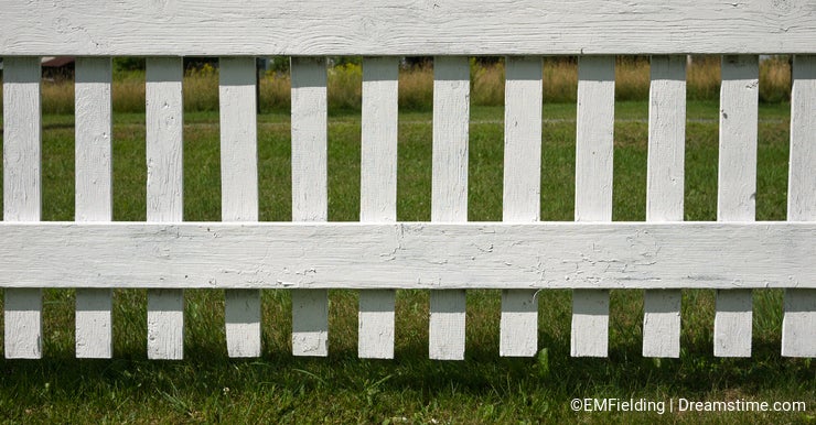 Milestone - first 100 smackers - Dreamstime