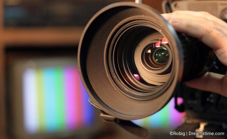 About video codecs YUV 4.2.0 v. 4.2.2 - Dreamstime