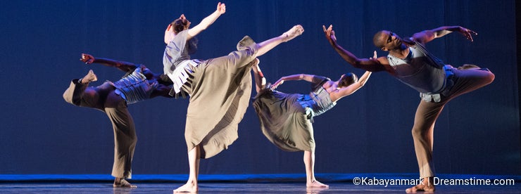 Stage Performers - How do we do it - A laymans guide - Dreamstime