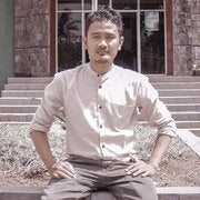 Red Mayana Leaves or Daun Jawer Kotok in the Garden. this Red Leaf ...