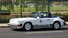 Racing Car 1988's Formel 3 Reynard 883 Editorial Stock Photo - Image of ...