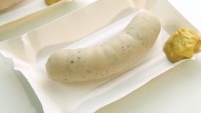 Vit korv och senap lager videofilmer. Video av tysk, härlig - 35380496