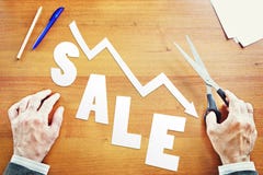 Disminución de las ventas ilustración del vector. Ilustración de persona - 71580932