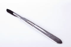 Escalpelo Quirúrgico En Un Grande Aislado Imagen de archivo - Imagen ...