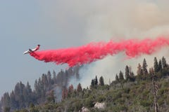 Fire retardant air drop editorial stock photo. Image of flames - 6827758