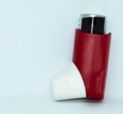 Inhalador rojo del asma imagen de archivo. Imagen de respire - 6139281