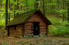 A Small Wooden Hut In The Forest Stock Image - Image of frosty, evening ...