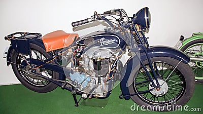 Antike Motorradmarke PRAGA 500 BD, 499 Ccm, 1928, Motorradmuseum ...
