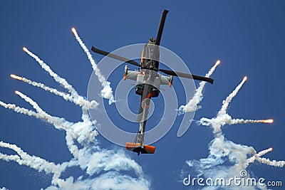 Apache Helicopter Shoots Flares Editorial Photo - Image: 21655201