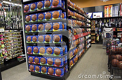 Basketballs On Store Shelves Editorial Photography - Image: 38147782