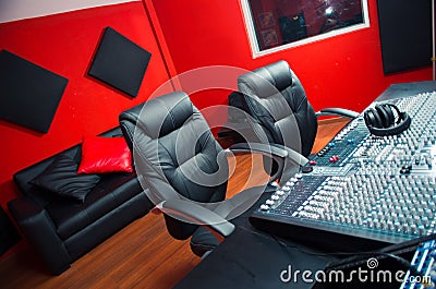 Classy Professional Recording Studio Setup, Large Desk With Mixing ...