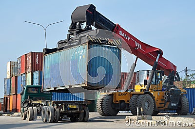 Container Loading And Unloading Activities At Tanjung Priok Harbor ...