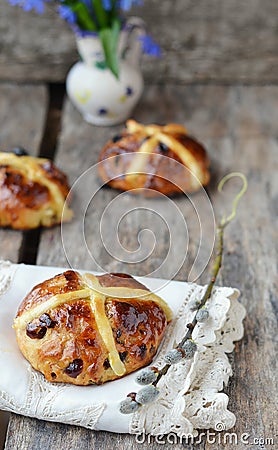 Hot Cross Buns,freshly Baked Hot Cross Buns on White Parchment Paper ...